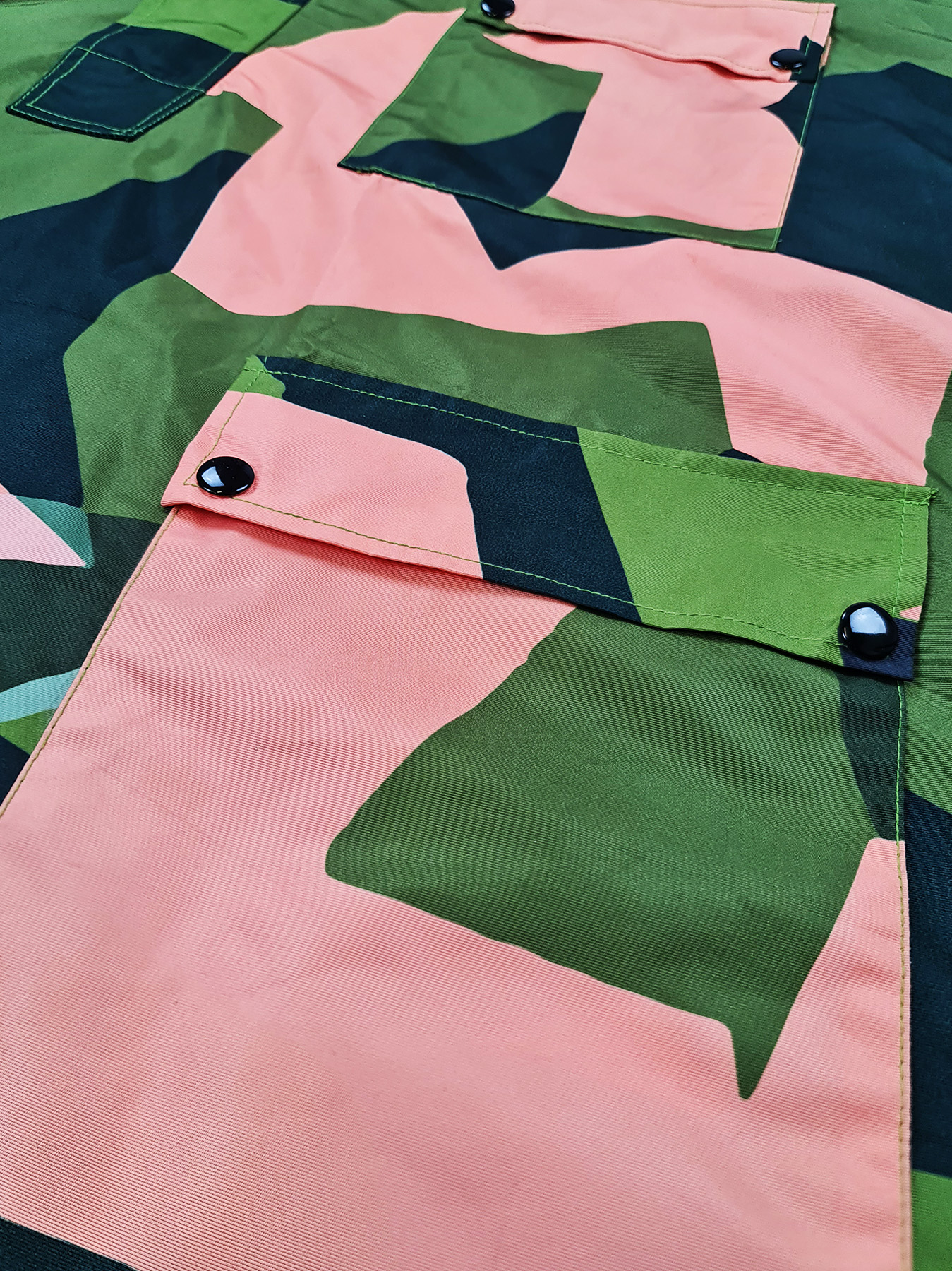 RAINFOREST PARKA 2.0 – GARMSTARR